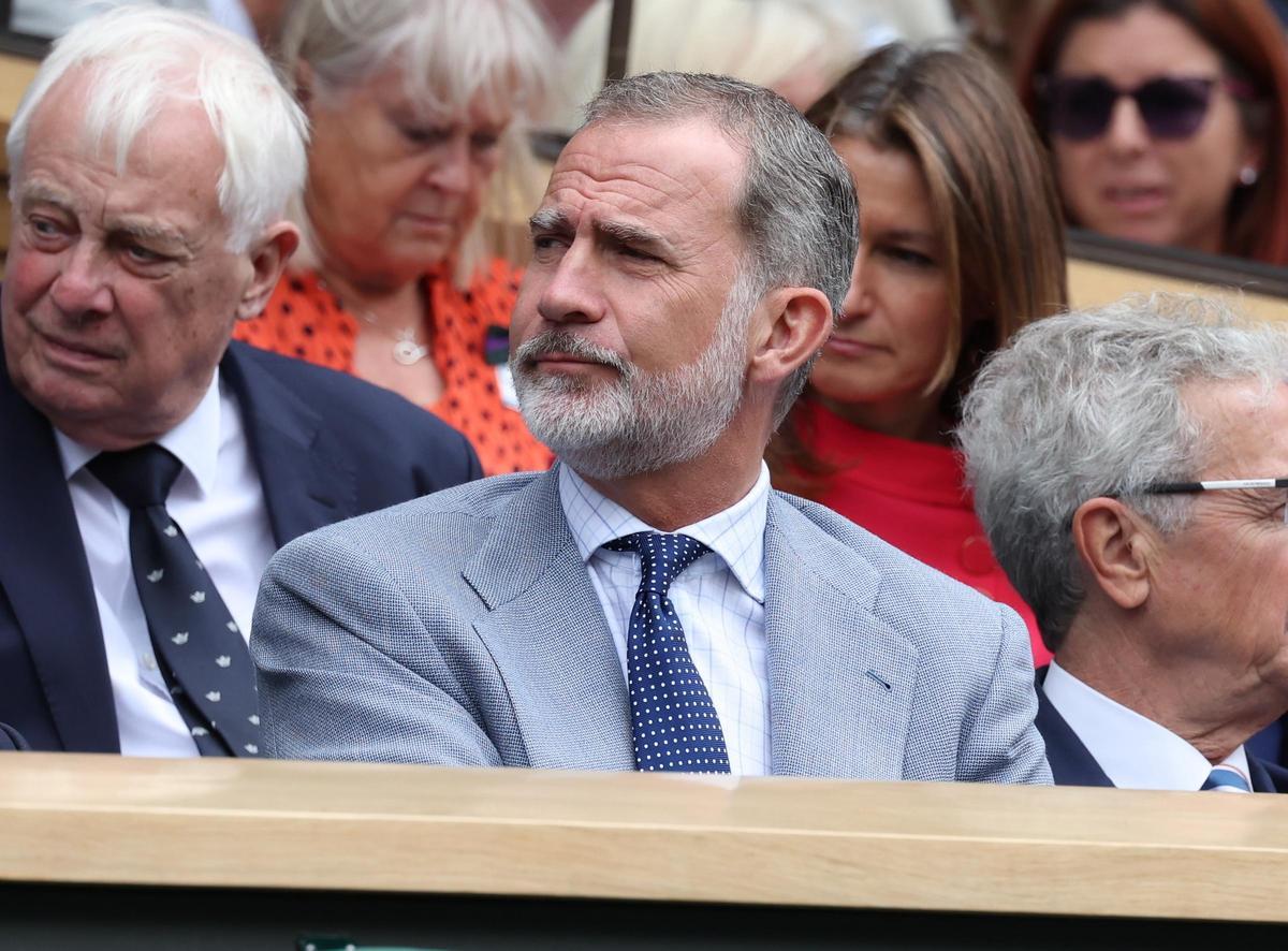 FAMOSOS WIMBLEDON | Brad Pitt, Emma Watson... en las gradas de la final ...